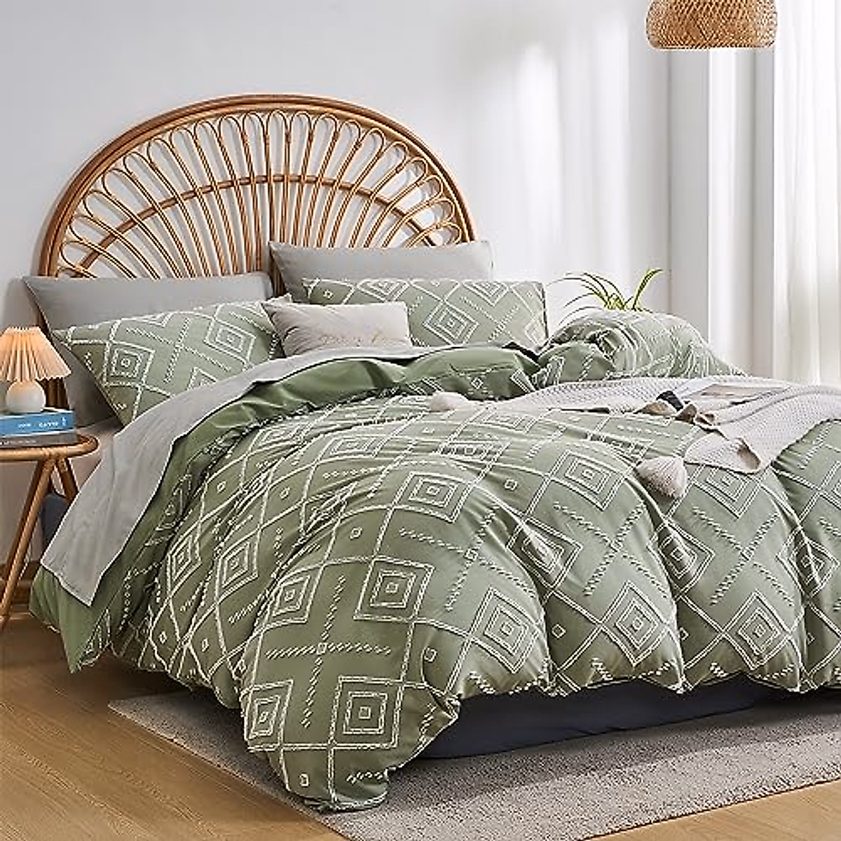 Senville Tufted Duvet Cover Queen Size,Jacquard Geometric Pattern,Soft Lightweight Green Duvet Covers Set for All Seasons,3 Pieces Boho Shabby Chic Bedding Set with Zipper Closure(Green,Queen)