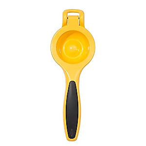 OXO Good Grips Citrus Squeezer