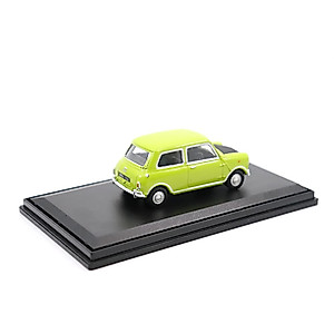 Motor city classics 1:43 Mini Cooper Green: Black Bonnet - Optimum Diecast