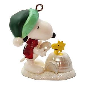 Winter Fun With Snoopy 17th In Series - 2014 Hallmark Keepsake Miniature Ornament
