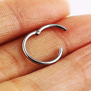 5Pcs 18g Stainless Steel Tiny Sleeper Hoop Earrings for Women Men Septum Hinged Clicker Daith Nose Ring Helix Cartilage Tragus Huggie Cuff Hoops Piercing Set 8mm 10mm (8mm in Silver)