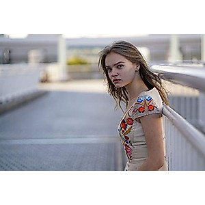 Sony SEL85F18 85mm F/1.8-22 Medium-Telephoto Fixed Prime Camera Lens, Black