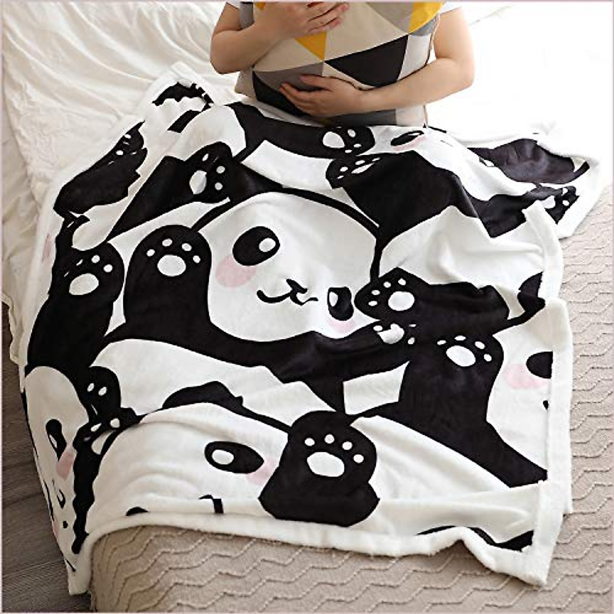 Jurllyshe Panda Throw Blanket Panda Plush Sherpa Fleece Blanket Panda Gifts for Girls Soft Warm Fuzzy Pandas Stuffed Animal Blankets for Kids or Adults All Seasons (Cute Panda, 50 x 60 Inch)