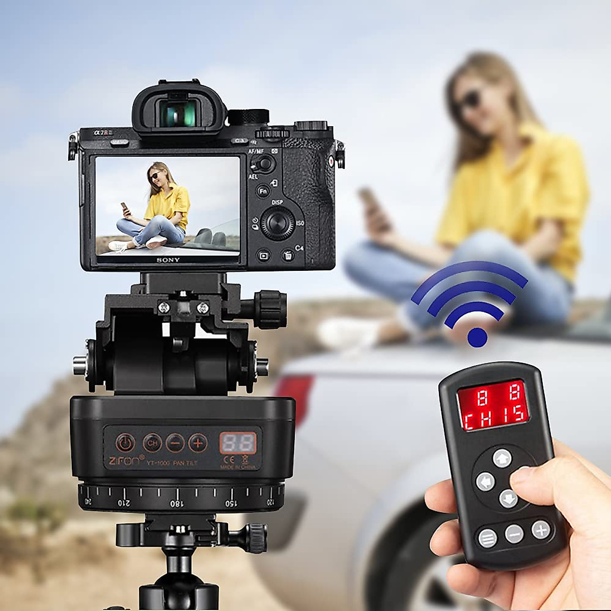 Mcoplus YT-1000 Remote Control Pan Tilt Head, Automatic Motorized Rotating Panoramic Head for Smartphones/DSLR Cameras/Action Cameras (Limited Weight Under 1kg)