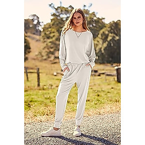 PRETTYGARDEN Women's 2023 Fall Fashion Outfits 2 Piece Sweatsuit Solid Color Long Sleeve Pullover Long Pants (Off-white,X-Large)