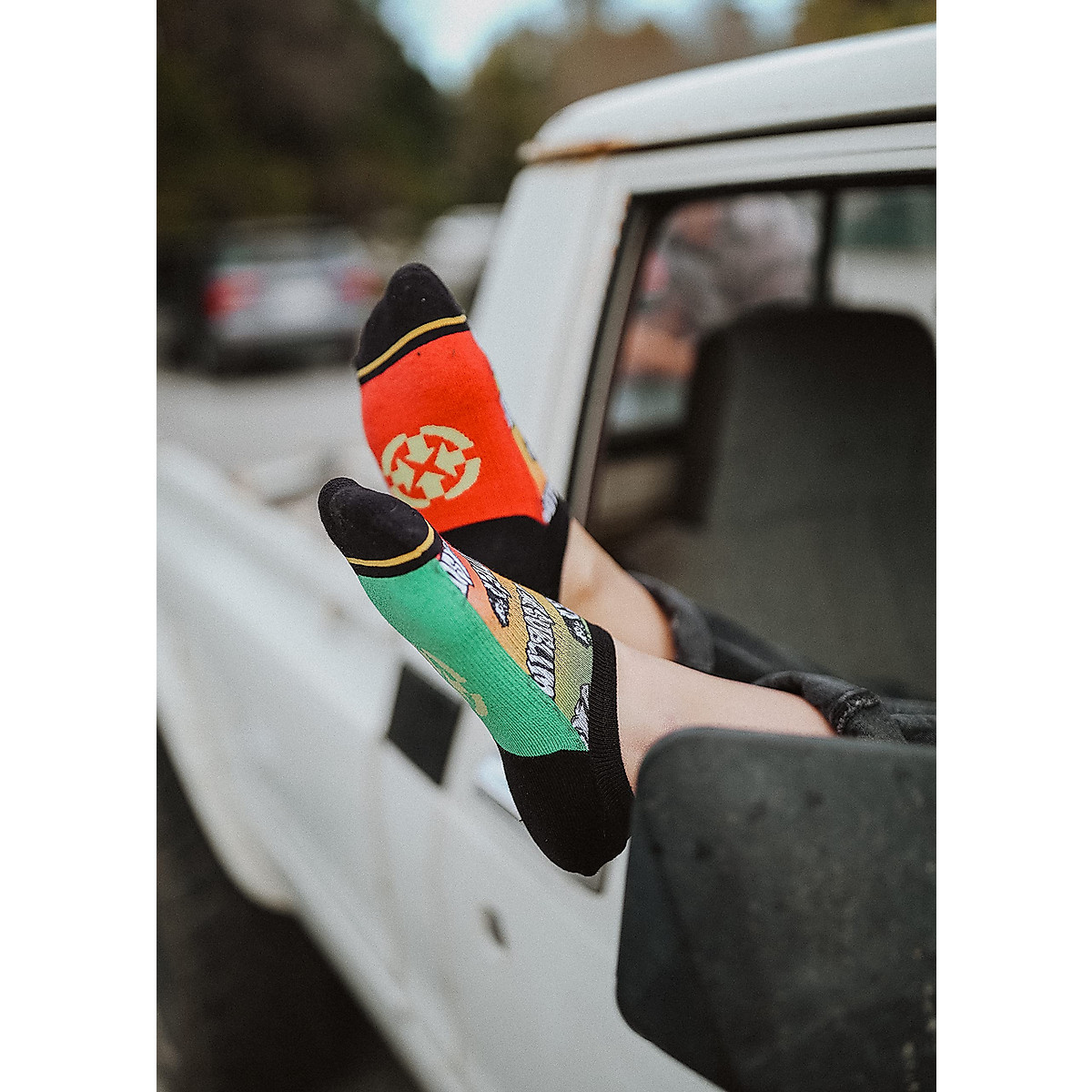 MERGE4 Sublime Joint No Show Socks for Men and Women (Large)