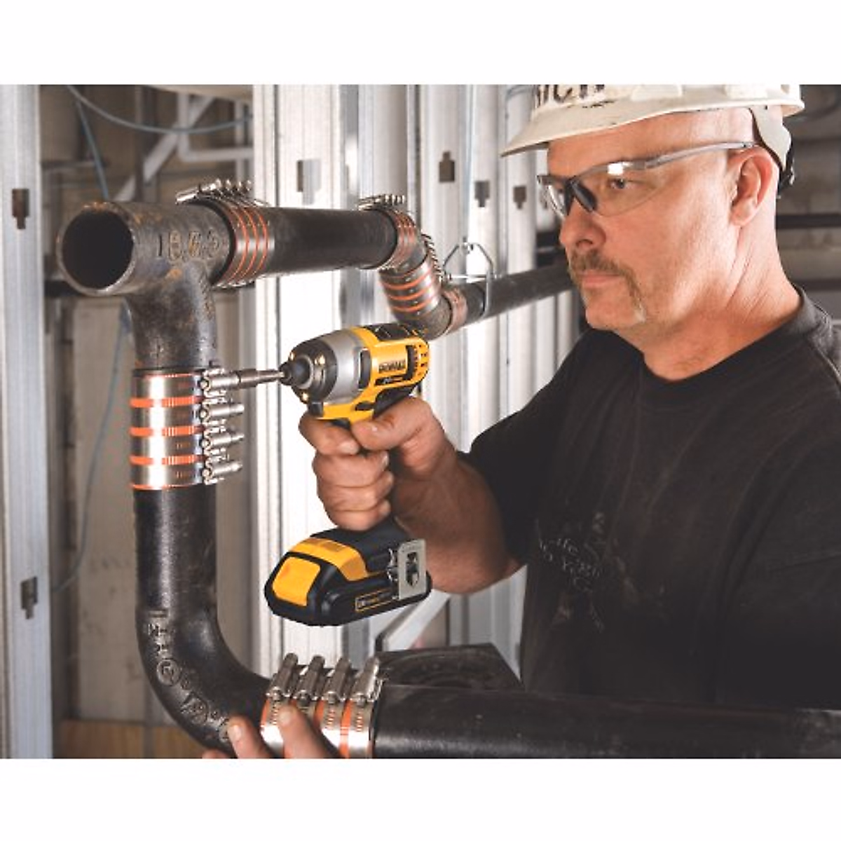 DEWALT 20V MAX* Cordless Drill Impact Driver Kit, 1/4-Inch (DCF885C2)