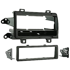 Metra 99-8224 Single DIN Installation Dash Kit for 2009 Toyota Matrix and Pontiac Vibe & Metra 70-1761 Radio Wiring Harness for Toyota 87-Up Power 4 Speaker