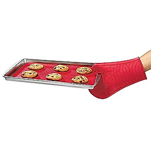 Starfrit 092815-006-0000 2-in-1 12" Silicone Oven Mitt, Red