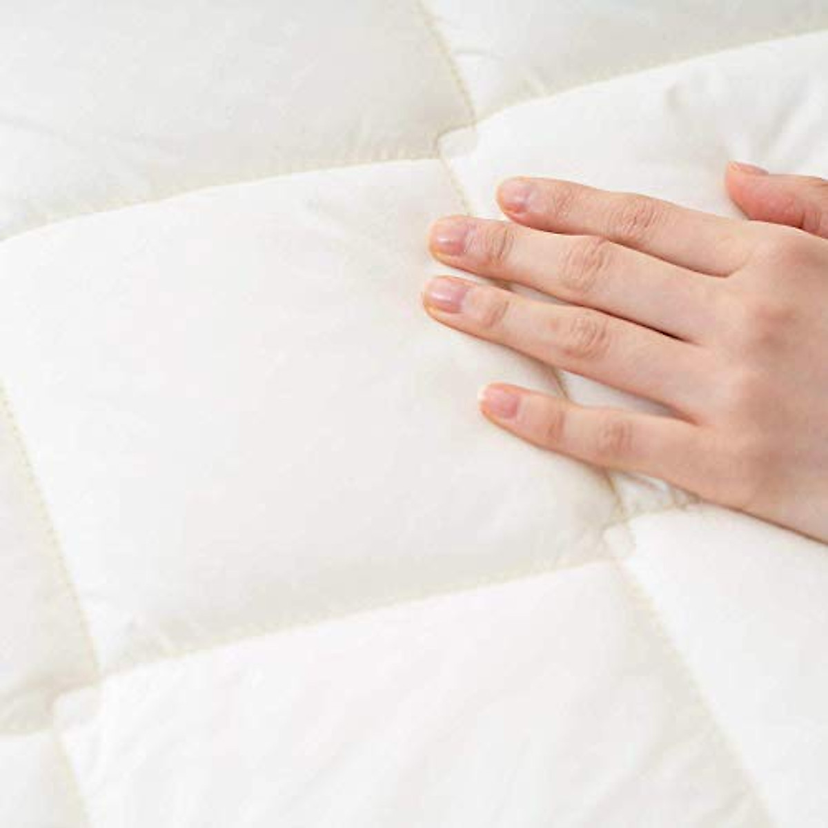 EMOOR Foldable Japanese Futon Mattress Topper CLASSE-Topper Tatami Floor Mattress Queen, Made in Japan