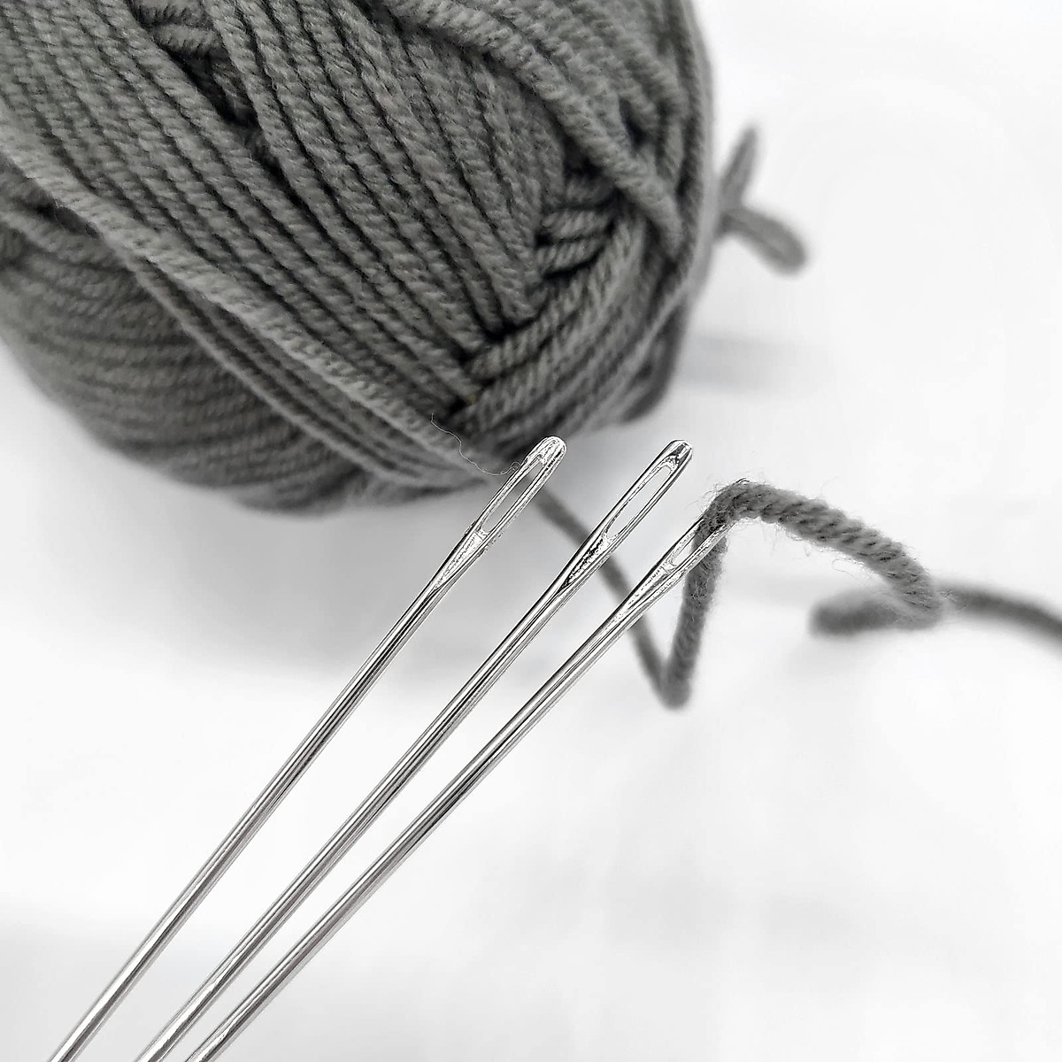 Medsuo 9pcs 4.9"/5.9"/6.9" Extra Long Darning Needles Sewing Needles Big Eye Hand Quilting Needles for Doll Making Webbing Carpet Leather Canvas Repair Stitching and Crafting Project