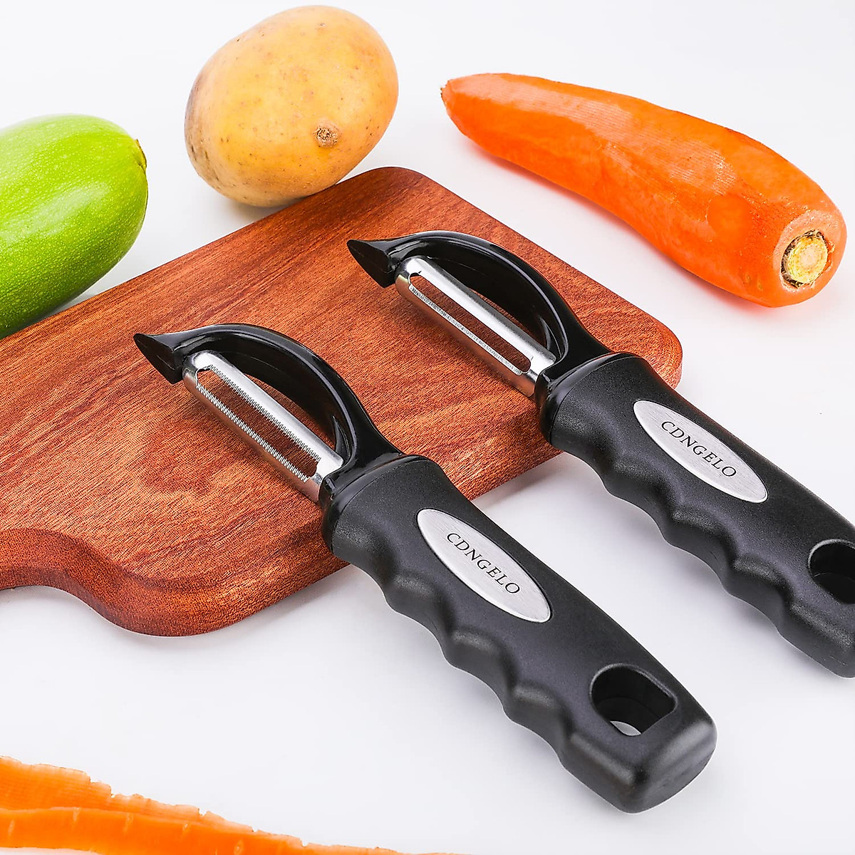 CDNGELO Professional Fruit and Vegetable Peeler Set of 2 for Potatoes, Apples, Kitchen Rotary Serrated Potato Peelers