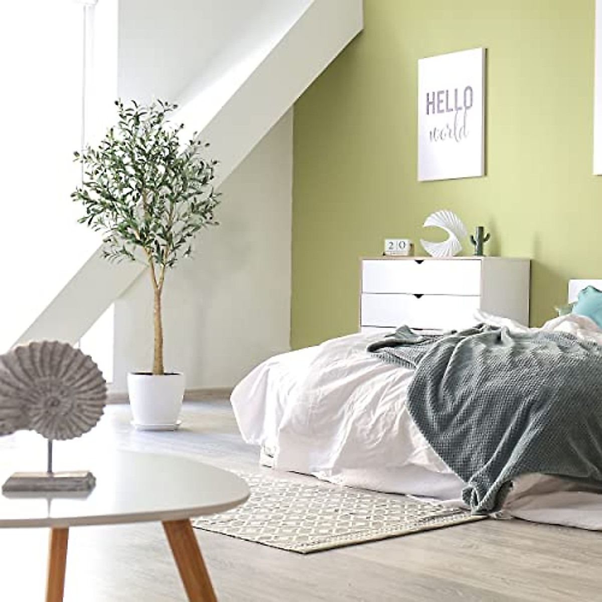 Ferrgoal Artificial Olive Trees 5Ft Fake Olive plant with Basket Faux Plants Indoor Outdoor Fake Tree in pot Slik Plants for Home Decor Office Living Room Perfect Housewarming Gift Green 1Pack