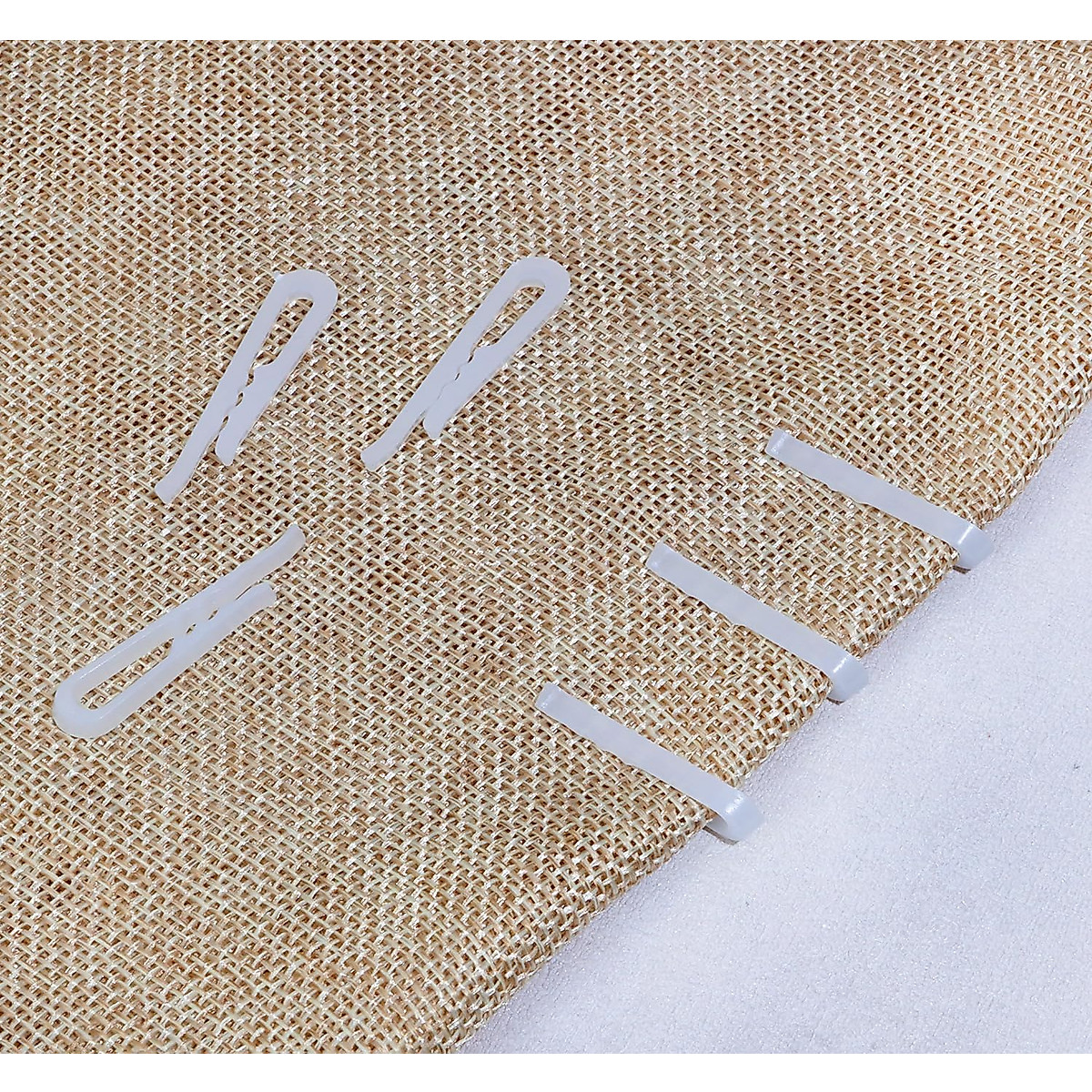 Mini Skater 1.5 Inch U Shape Plastic Alligator Clips with Teeth Small Shirt Folding Clips for Folding Ties Socks Pants Securing Fabric to Comic Book Boards (100)