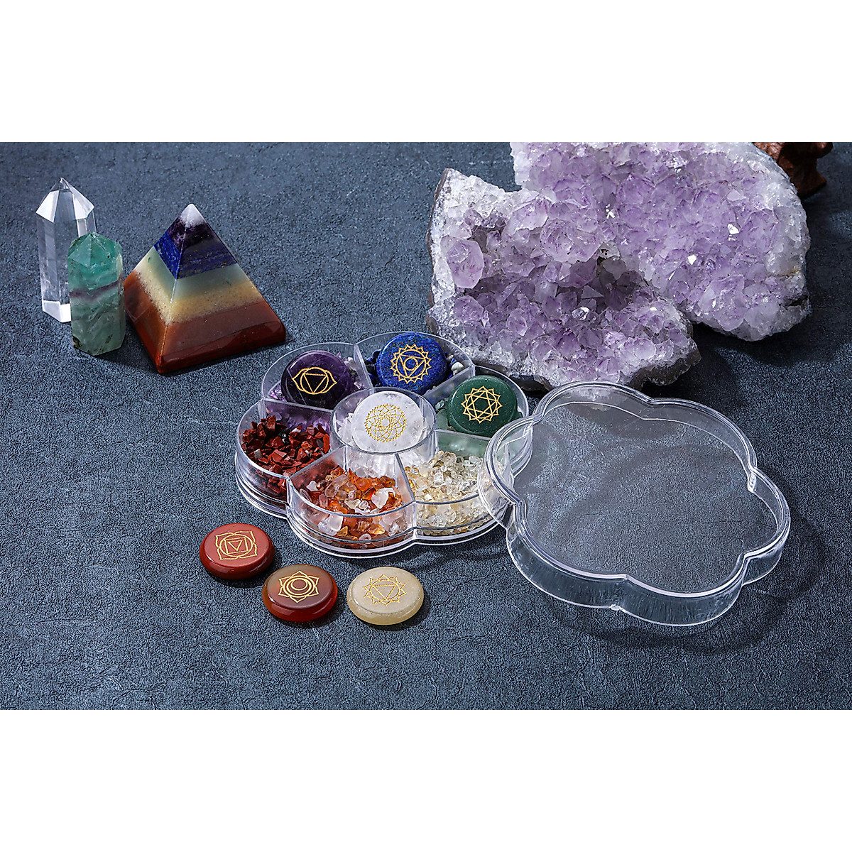 CrystalTears 7 Chakra Crystal Stones Natural Reiki Healing Crystals Gemstones with Engraved Chakra Symbol Tumbled Polished Chakra Stone Kit for Meditation Crystal Therapy Gift for Christmas