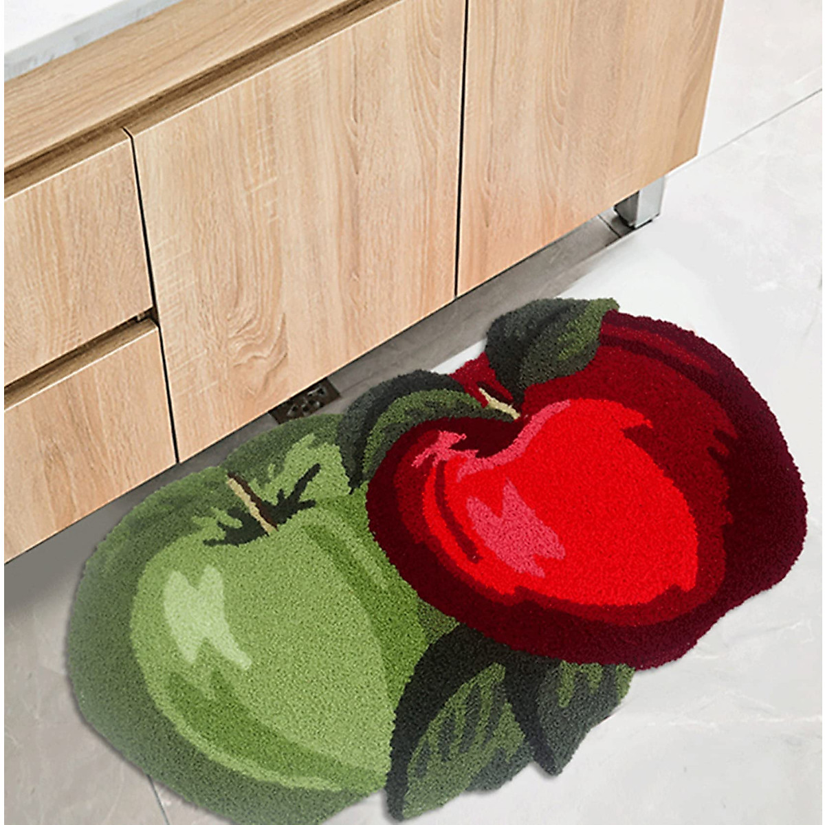 Apple Rug Fruit Shaped Mat Orchard Rug Red Hand Woven Carpet Bedroom Area Rug Non Slip Bathroom Rug Apple Orchard Home Decor Doormat Area Rugs Modern Area Rugs 17.7"x 31.49"