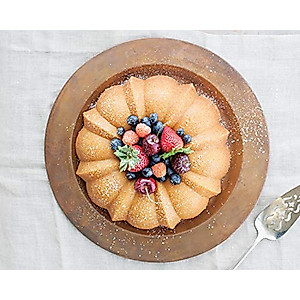 Nordic Ware Original Bundt, 12-Cup, Silver