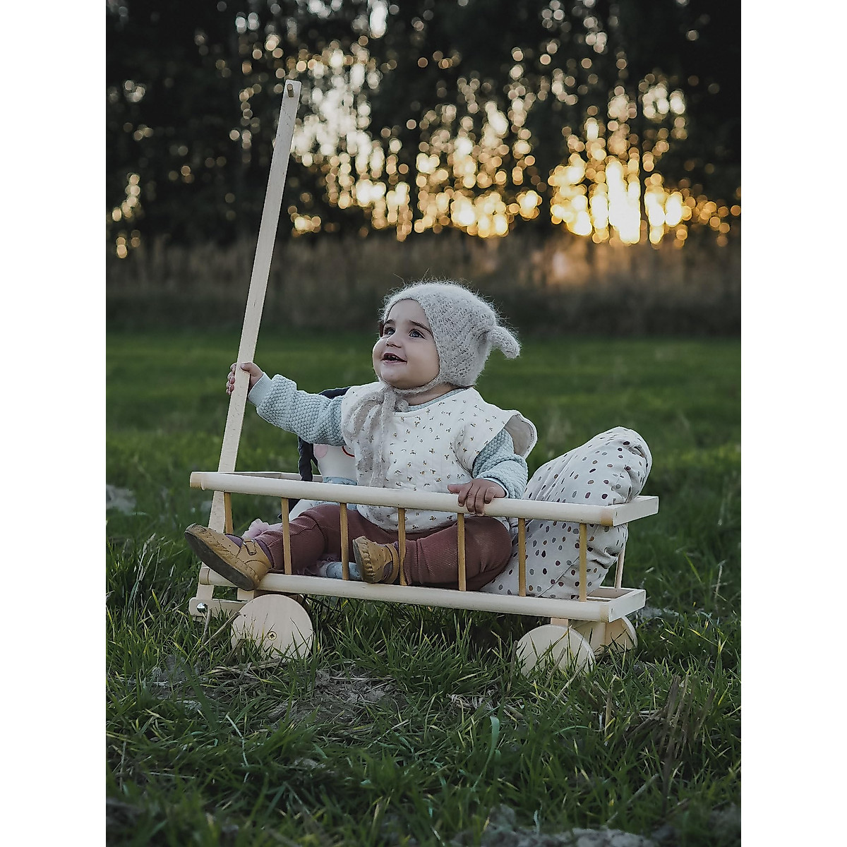 Premium Wooden Wagon MIKUS - Safe and Beautiful | Ideal for Weddings and Flower Girls | Color: White Fluff| Wheels: Rubber