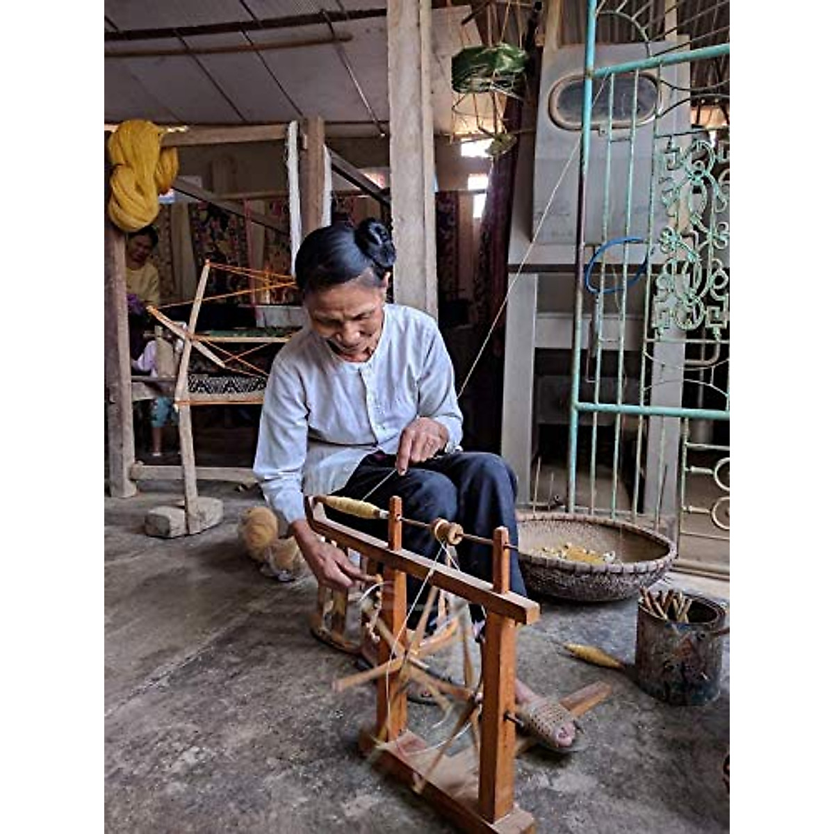 Mimi Organic 100% Natural Mulberry Silk Hand Face Yoga Towel 2 Layer | Newborn Baby and Woman | Heavenly Soft Washcloth 12x12in 1pc, Natural Yellow No Bleached No Dyed