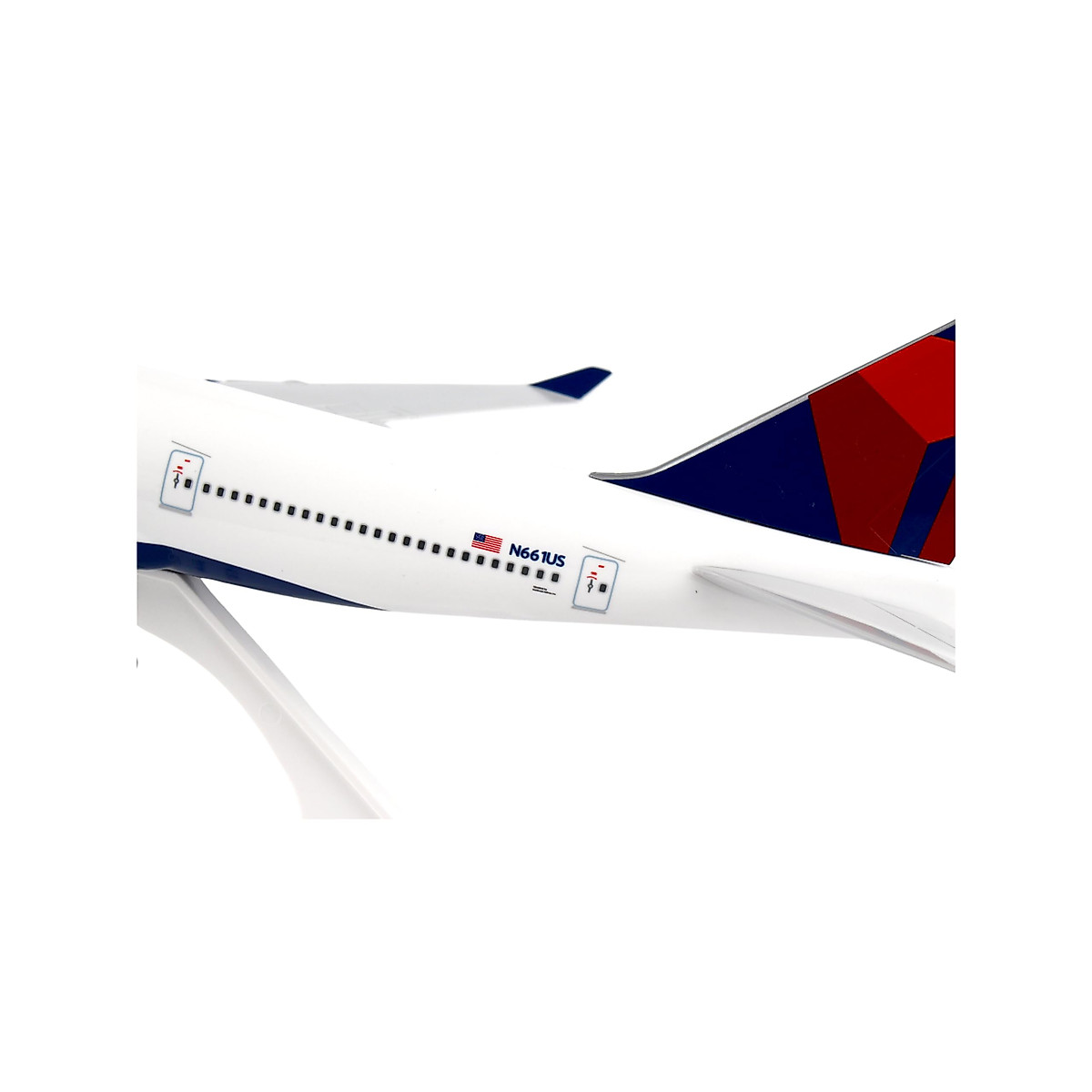 Daron Skymarks Delta 747-400 Airplane Model Building Kit with Gear, 1/200-Scale , White