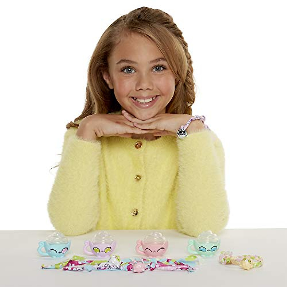 Kitten Catfé Meowble Yarn Ball Bracelet 4 Pack, Cat Ball Charms & Clasps Hidden in A Ball of Yarn to Create Your Own Friendship Bracelets with Charms! 24 to Collect in Series #1