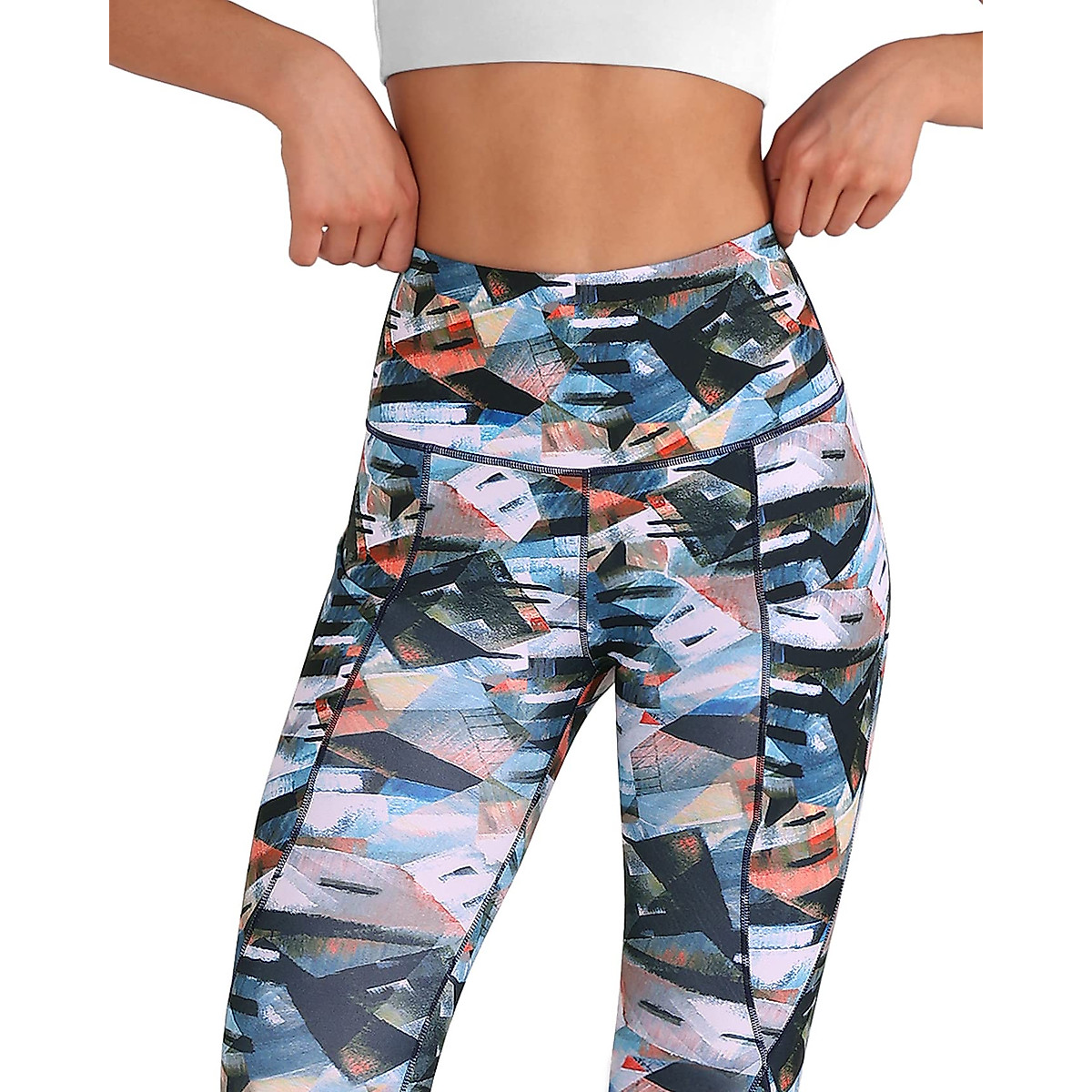 ODODOS Women's High Waisted Pattern Yoga Capri Leggings with Pockets, Tummy Control Non See Through Sports Athletic Workout Running Capris, FineArt, Large