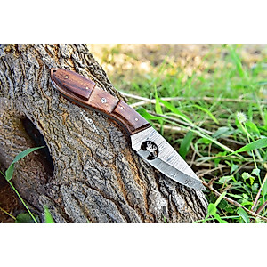 Damascus Hunting Knife - Handmade Knife, Hand Forged Fixed Blade Knife, Camping Knife & Hunting Knives - Gift Knives & Bowi Knives with Rose Wood Handle - Leather Knife Sheath