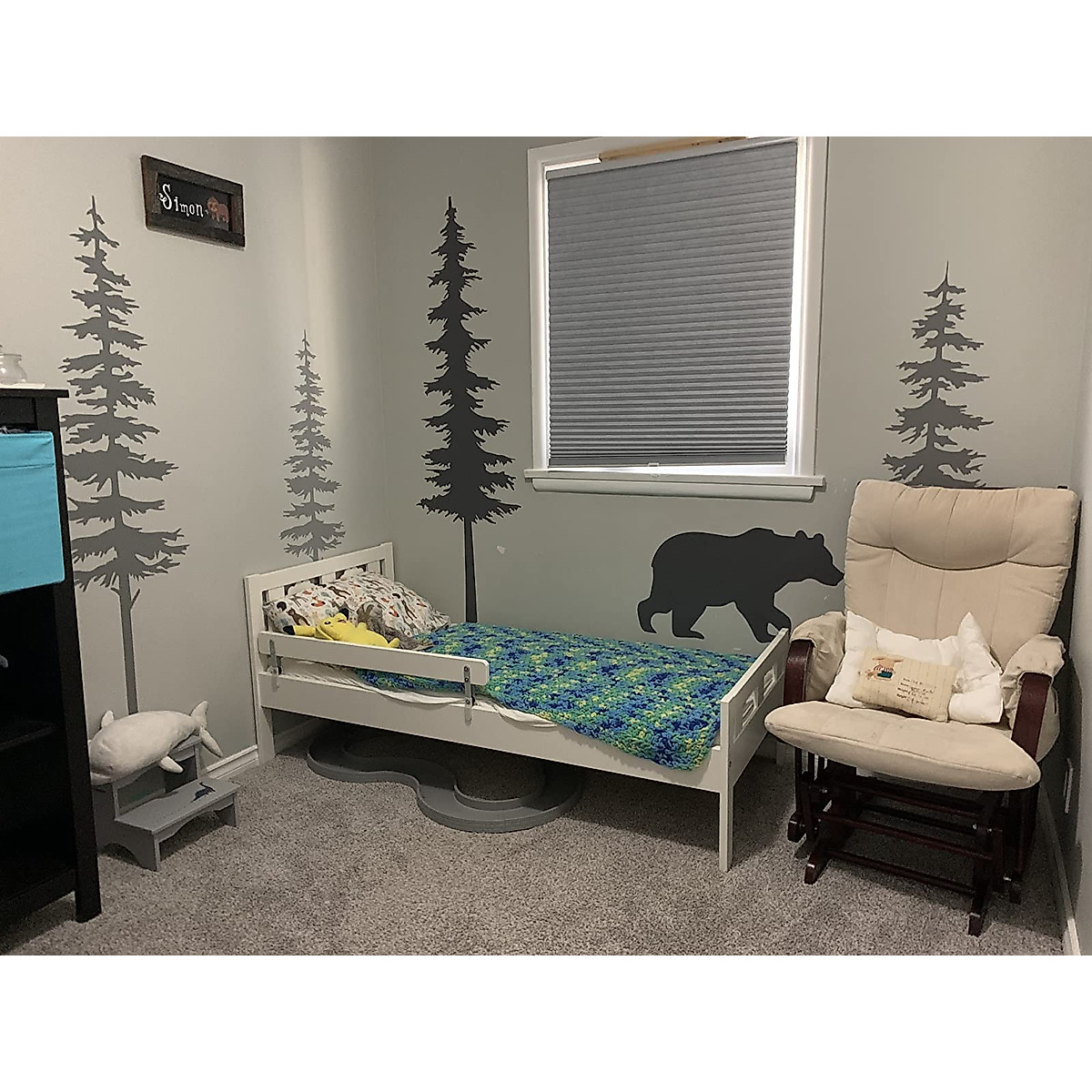 N.SunForest Nursery Wall Decals Pine Tree Stickers with Large Bear Removable Wall Mural Stickers Nursery Tree Art Nature Decals for Kid's Room Bedroom Home Decoration