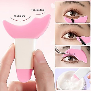 Idefair Eyeliner Stencils 2Pcs Reusable Silicone Eyeliner Eyeshadow Tool Applicators Guide Quick Eyeliner Stencils for Eyes Wing Multifunctional Mascara Shield Eye Makeup Lipstick Tool Brushes(Pink)