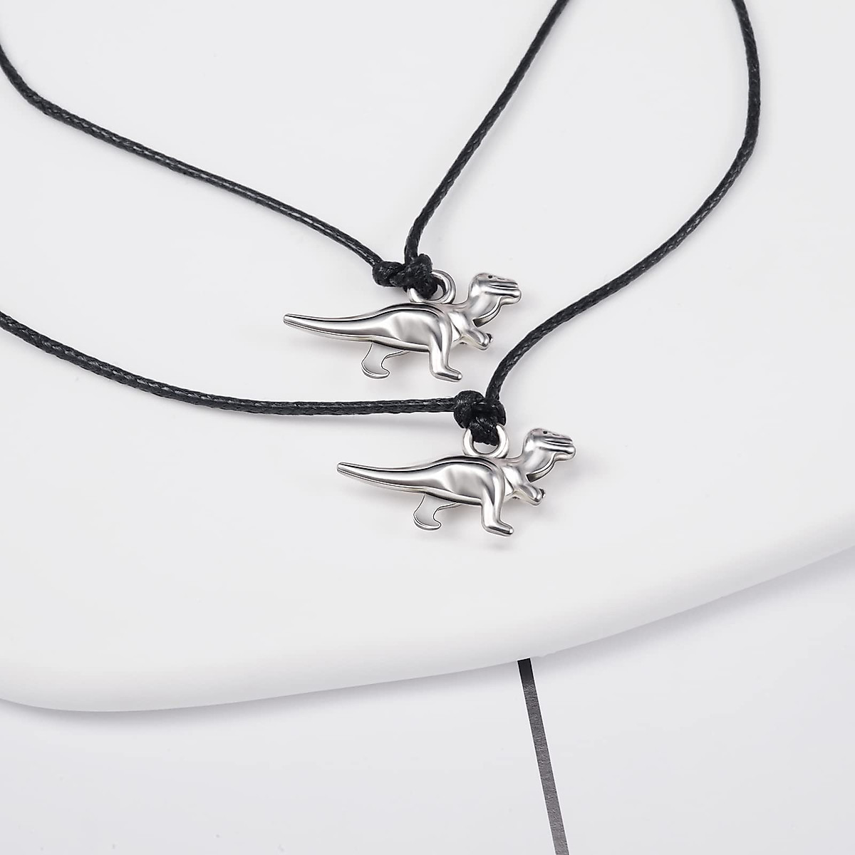 GBTBYS 2 Pcs Dinosaur Lovely Charm Pinky Promise Distance Matching Bracelets for Women Mother Father Son Daughter Best Friend BFF Friendship Girlfriend Boyfriend Christmas Birthday Gift