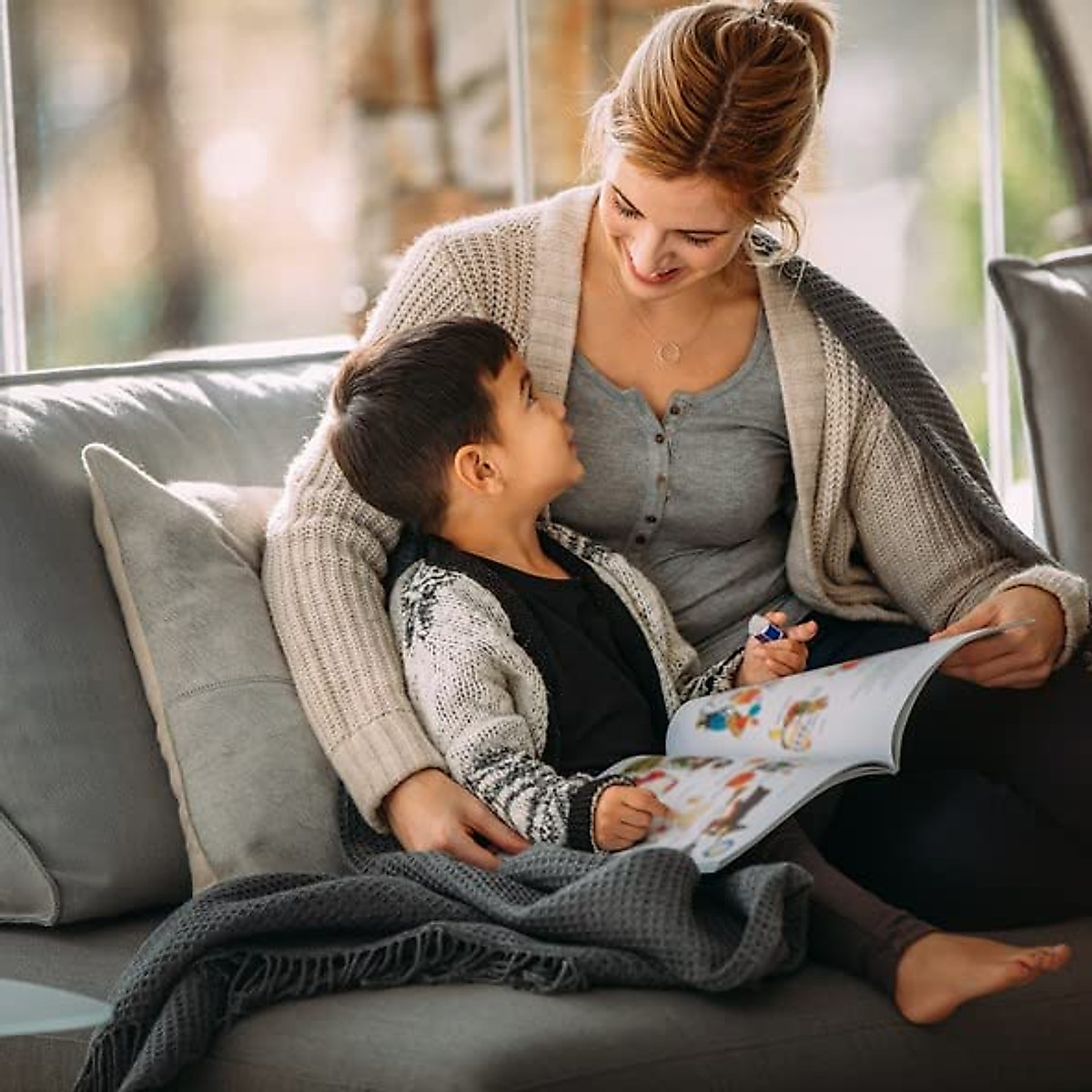 ANVI HOME Cotton Woven Throw Blanket with Fringes, Summer Lightweight Breathable Soft Boho Poncho for Bed, Sofa, Couch, Travel, Chair, Gift, 50x60 Inch, Blue/Navy