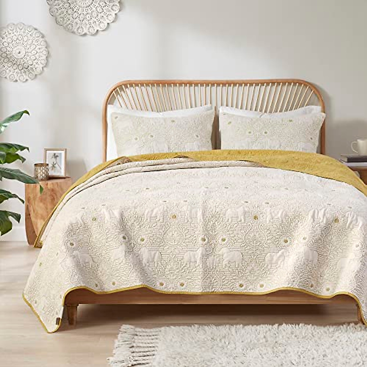 Ink+Ivy Kandula King/Cal King Size Quilt Bedding Set - Mustard Yellow , Quilted Floral, Elephants – 3 Piece Bedding Quilt Coverlets – 100% Cotton Percale Bed Quilts Quilted Coverlet