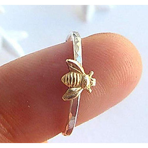 Gixaxak Cute Gold Tiny Honey Bee Ring Jewelry Wedding Band Thin Finger Ring Animal Lucky Honey Bee Knuckle Ring for Women 9