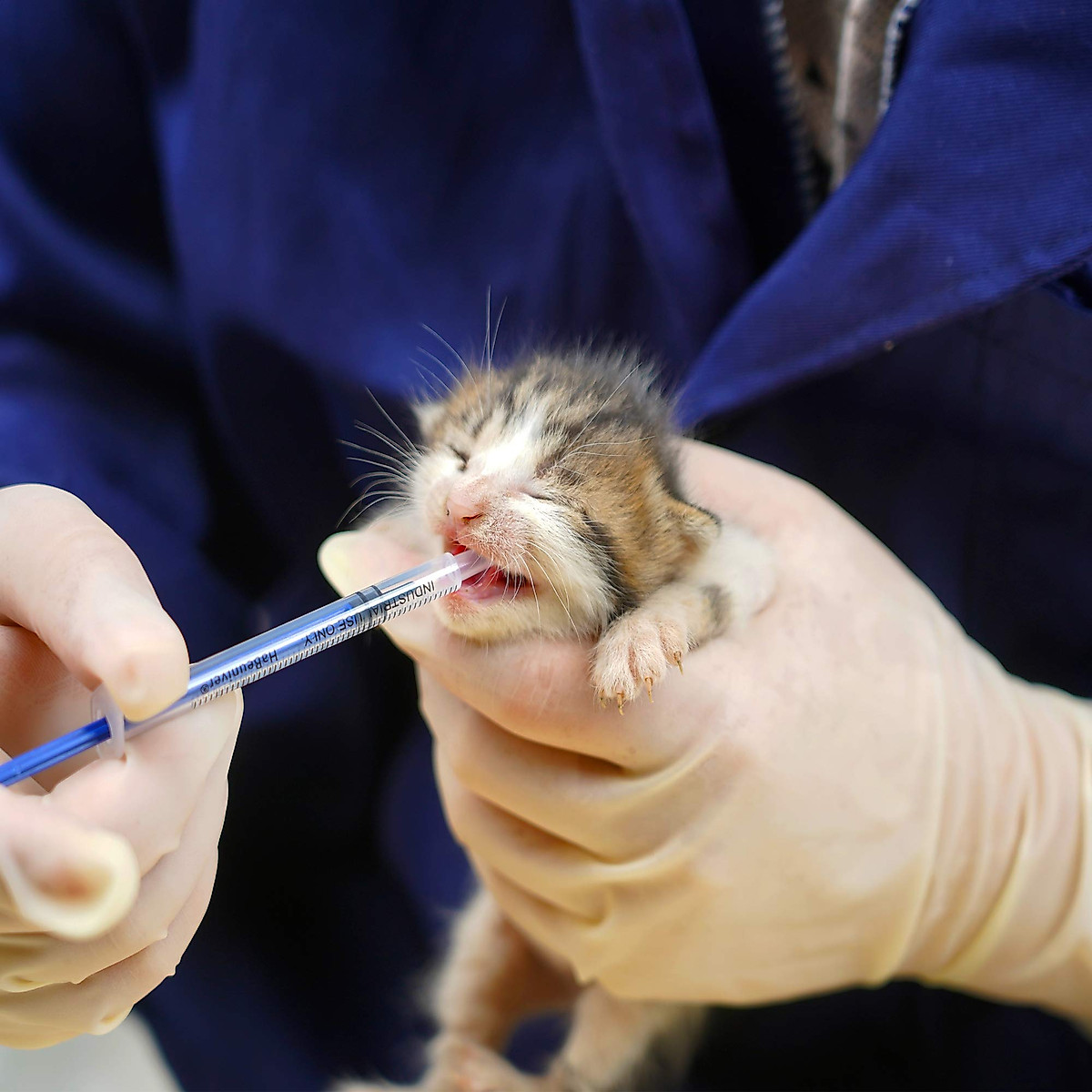 100 Pack Plastic Syringe with Cap, 1ml 1cc Syringe without Needle, Non-Sterile, Not for Injection