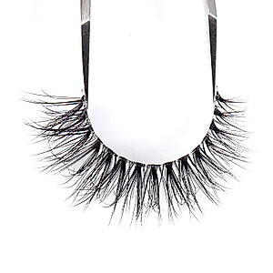 WENEW Cat Eye Lashes Wispy False Eyelashes Natural Look, Fluffy Natural Lashes Clear Band, 3D Faux Mink Lashes (C1, 7 Pairs)