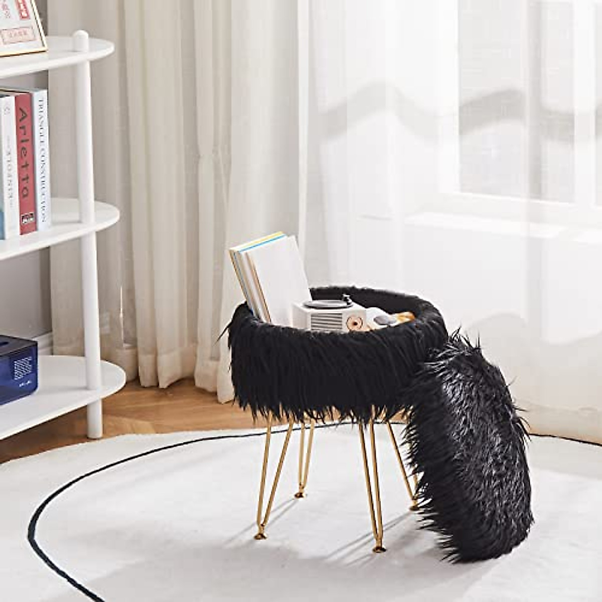 Mxfurhawa Faux Fur Storage Ottoman Round Furry Vanity Stool Marble Grain Tray Coffee Table Compact Footrest Stool with 4 Metal Legs Soft Makeup Seat Foot Stools for Living Room Bedroom Entryway Black