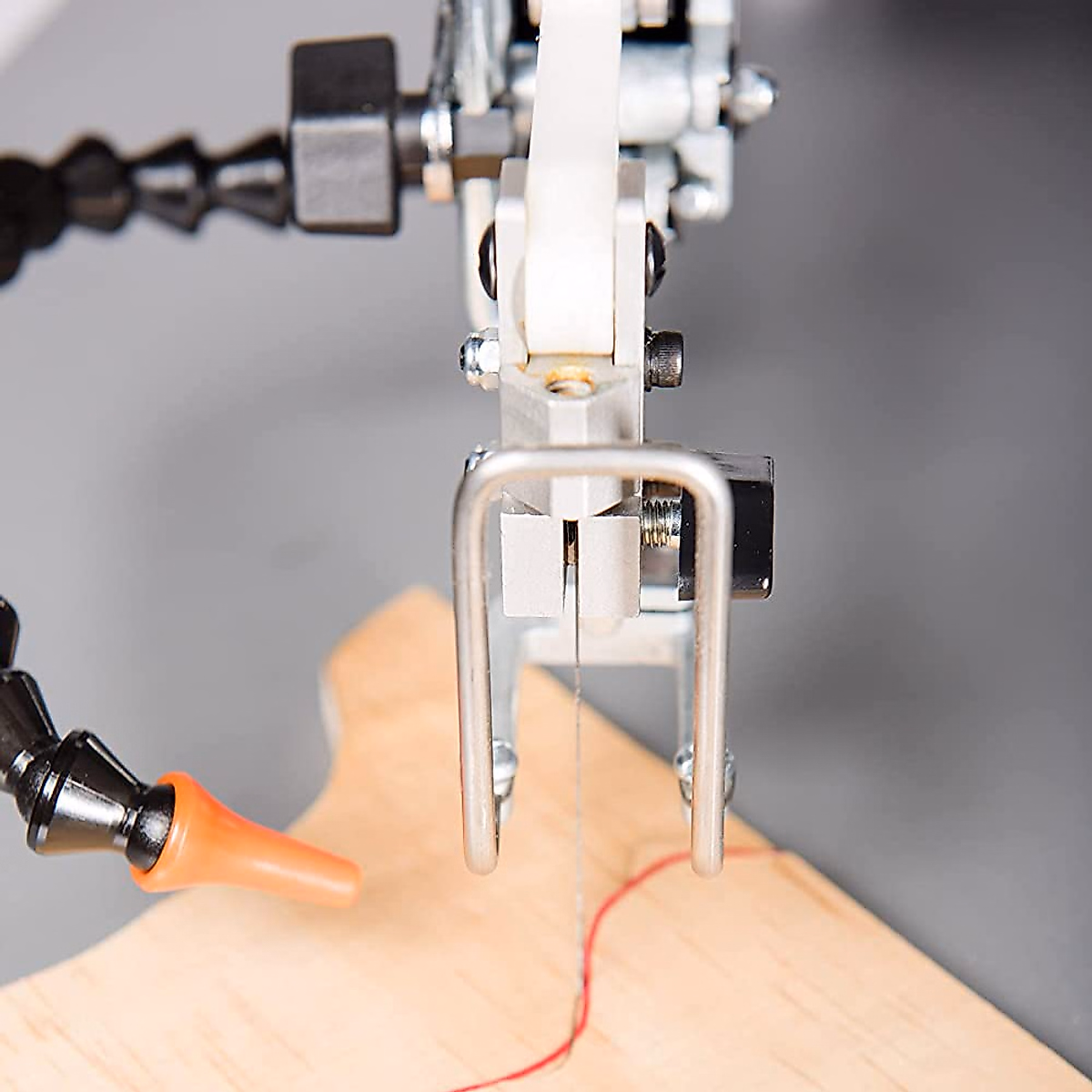 EXCALIBUR 21" Scroll Saw - 1.3A Variable Speed Woodworking Saw with Tilting head & Foot Switch Controller - EX-21