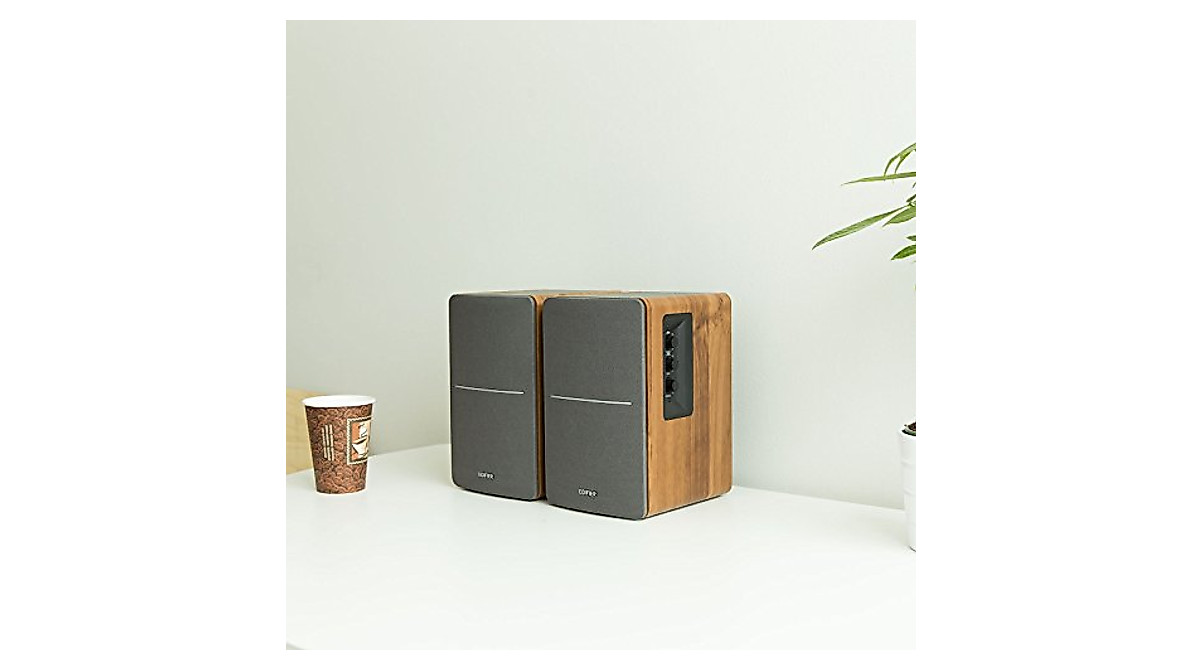 Edifier R1280T Powered Bookshelf Speakers - Wood Finish