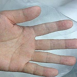 5x10Ft Mosquito Bug Insect Bird Fine Mesh Net Barrier Hunting Blind Garden Screen Netting for Protect Your Plant Fruits Flower