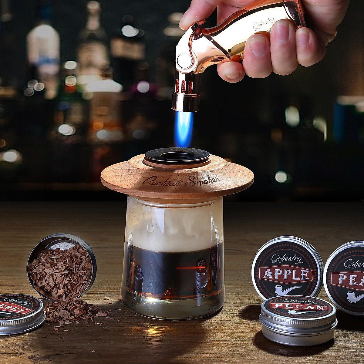 GOBESTRY Cocktail Smoker Kit with Torch – 6 Flavors Wood Chips – Bar Tools， Old Fashioned Cocktail Kit, Birthday Bourbon Whiskey Gifts for Men, Dad, Husband (Without Butane) (BLACK, One Size)