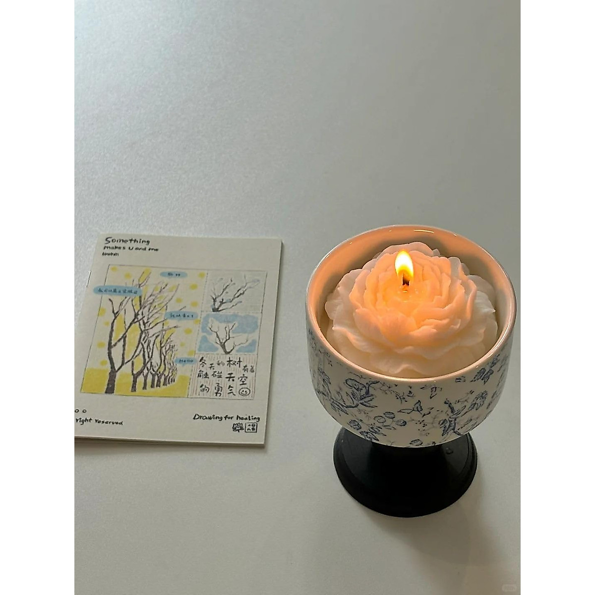 Blue and White Porcelain Scented Candles, Goblet Ceramic Jar Candles for Home Scented, Natural Soy Candle for Gift and Home Decor, 25 Hours Long Burning, Four Scents