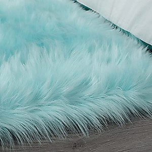 60" x 35" Ultra Soft Fluffy Faux Fur Sheepskin Area Rug, Thick Fluffy Faux Fur Washable Rug, Shag Carpet Rugs, Soft Floor Plush Carpets for Nursery Room, Bedroom, Luxury Home Decor, Teal