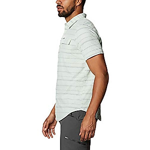 Columbia Men’s Silver Ridge Short Sleeve Seesucker Shirt, Moisture Wicking, Sun Protection, Sea Sprite Stripe, X-Large