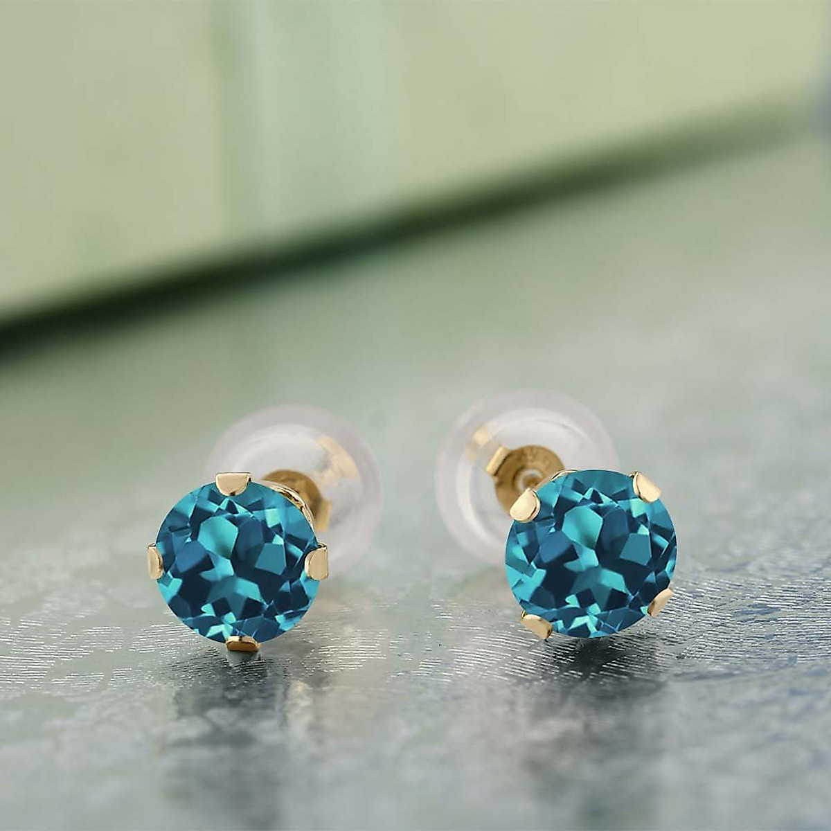 Gem Stone King 14K Yellow Gold London Blue Topaz Stud Earrings For Women (1.10 Cttw, Gemstone Birthstone, 5MM Round)