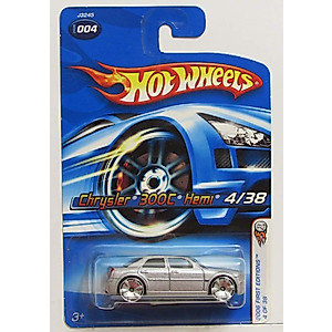 Mattel Hot Wheels 2006 1:64 Scale Silver Chrysler 300C Hemi 4/38 Die Cast Car #004