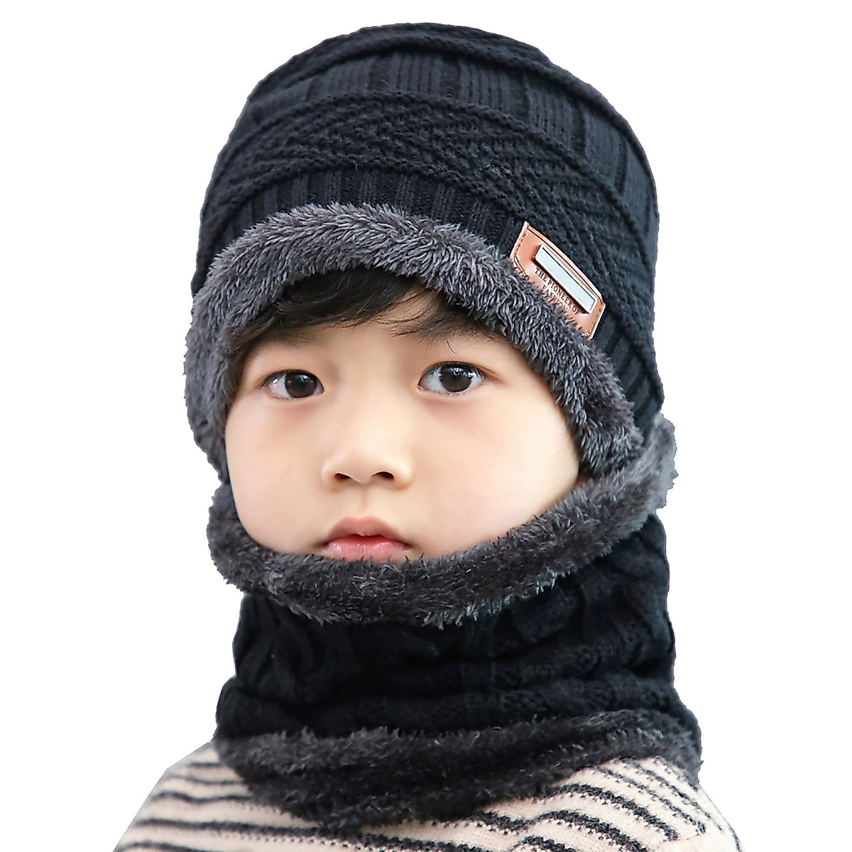 Kids Winter Warm Hat Circle Scarf 2Pcs Soft Warm Fleece Lining Beanie Slouchy Skull Cap for Boys Girls 5-14 Years Black
