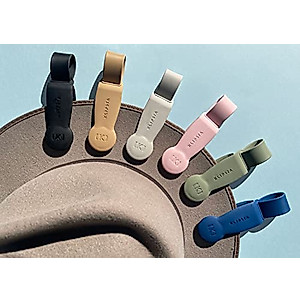 KLIPSTA Hat Clip - Magnetic Hat Holder for Traveling Bags, Backpacks, Purses, Totes and More, Hands Free Bag Accessory (Black)