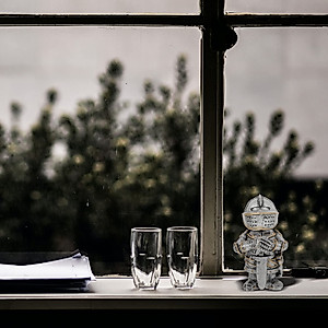 FOMIYES Knight Statue Medieval War Resin Crafts Axe Guard Dwarf Knight Desktop Mini Sculpture Decoration Mini Knight Sculpture Ornament for Home Office Bookshelf