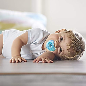 Chicco PhysioForma® 100% Soft Silicone One Piece Pacifier for Babies 0-6m, Orthodontic Nipple, BPA-Free, 4-Count with Sterilizing Case,4 Count (Pack of 1)