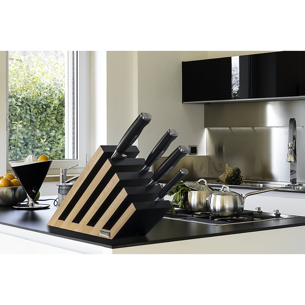 Artelegno Magnetic Knife Block Solid Beech Wood 3 Panel, Luxurious Italian Venezia Collection by Master Craftsmen Displays up to 6 High-End Knives Elegantly, Eco-friendly, Natural Finish